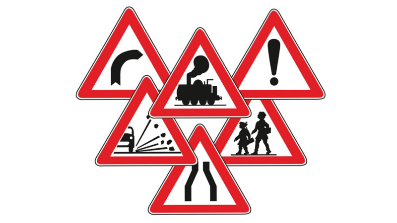 High Intensity Retroreflective Traffic Signs